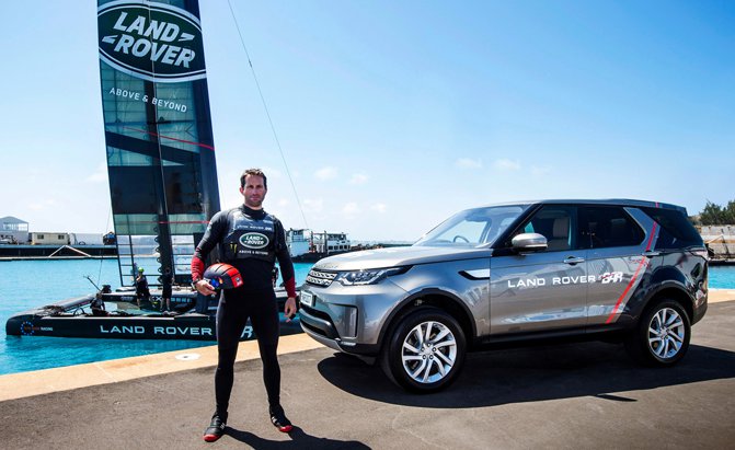 Land Rover Set to Compete in 'F1 on Water' | AutoAfterWorld