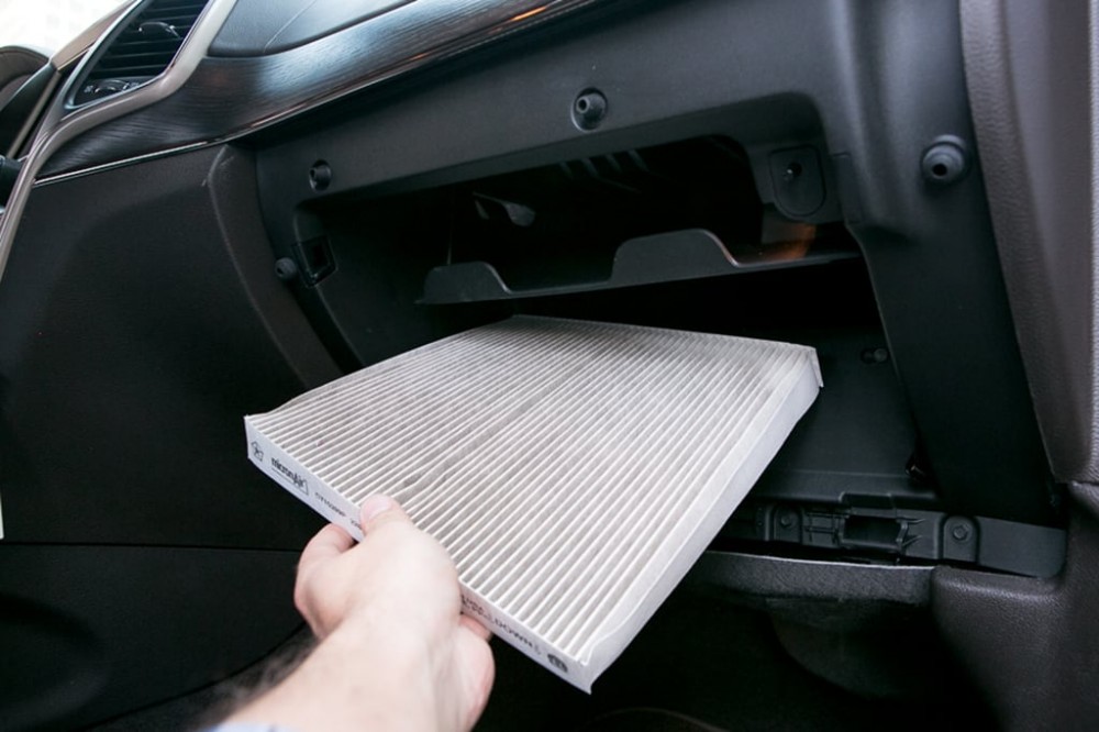 What's a Cabin Air Filter and When Should You Replace It? | AutoAfterWorld